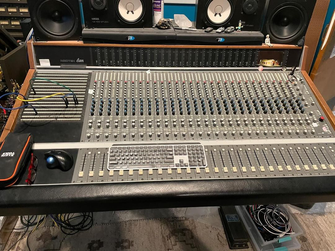 1980's Neotek Elan I 28-Channel Analog Recording Console – Byrd Finds